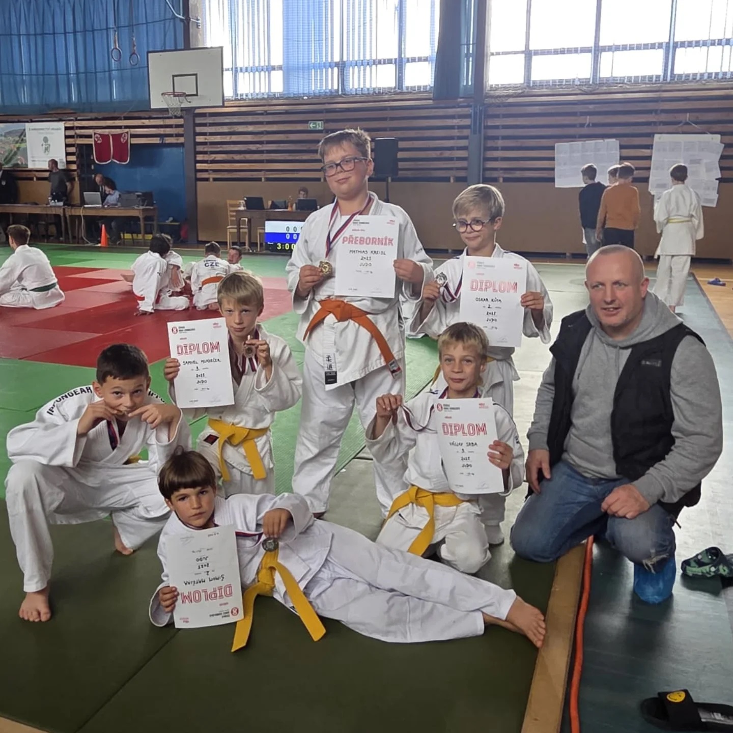 Úspěchy oddílů judo z T.J. Sokol Praha Vršovice a z T.J. Sokol Žižkov ...